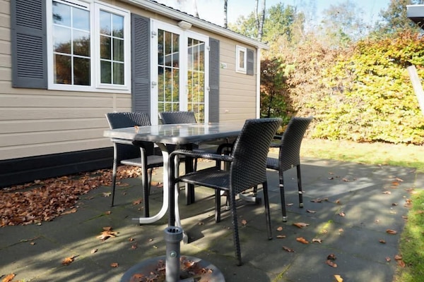 Mobile Home With 2 Bedrooms And 1 Bathroom - Ede