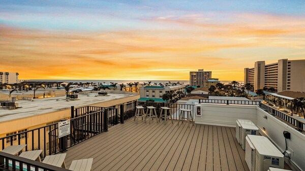 New-private Beach Access-pool Bar/volleyball & Foosball-rooftop-gulf Views - 베니스