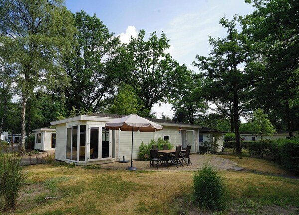 Chalet With 3 Bedrooms And A Terrace - Oosterbeek