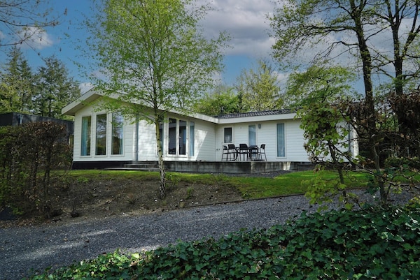 Chalet With 3 Bedrooms And A Terrace - Lochem