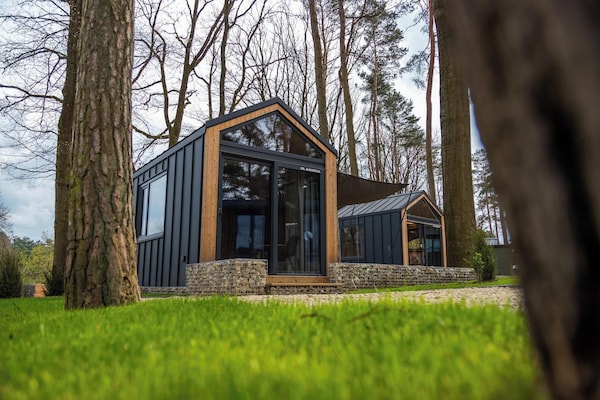 Tiny House Met Slaapzolder En Terras - Genk
