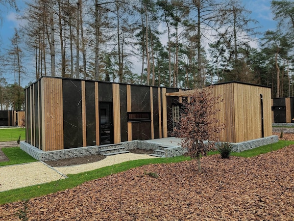 Chalet Met 2 Slaapkamers En Terras - Genk