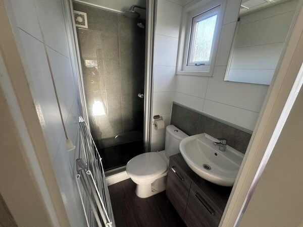 Chalet With 2 Bedrooms And Terrace - Sittard