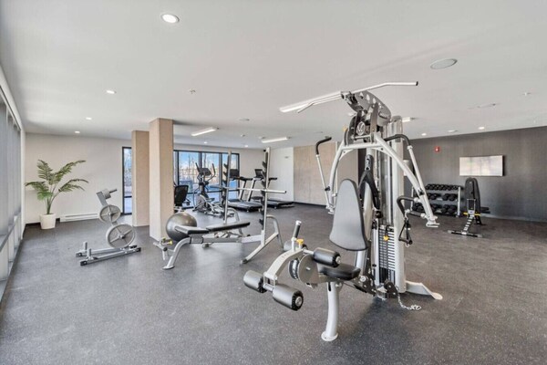 Bran New 2br W/balcony & 24/7 Gym In Moncton - Moncton