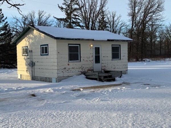 New Listing!! Rainy River - Lake Of The Woods Cabin Getaway - Zippel Bay State Park, Williams