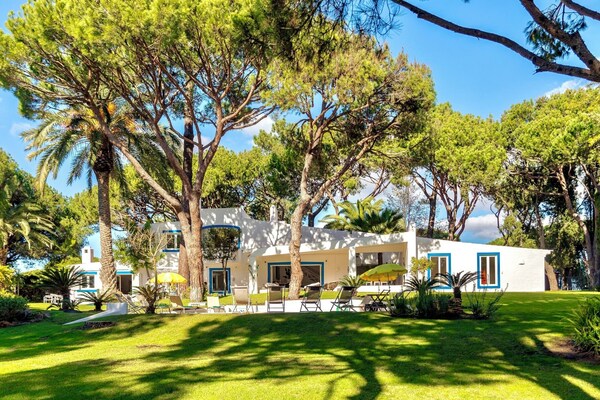 Spectacular Villa In Quinta Do Lago - Private Pool, Bbq & 5-star Concierge - Faro