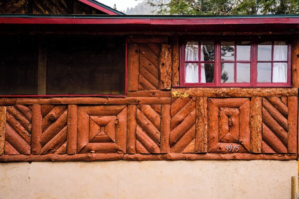 Charming, Historical Cabin In Cascade-chipita Park - Woodland Park, CO