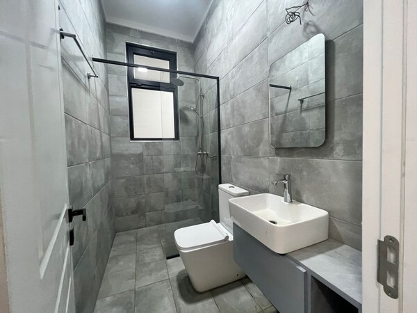 Charming 2-bedroom Apartment In Lovely Addis Ababa With Wifi - Addis Abeba