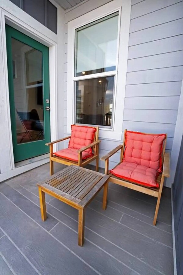 Modern 3br Ski Retreat | Mountain Views & Garage - Salt Lake City, UT