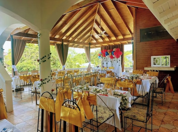 A Rooftop View, Comfort & Event-ready Spaces - #08 - Negril