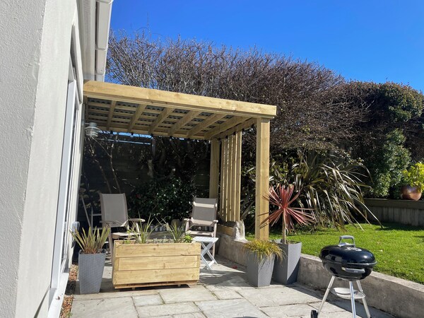 Maceley, Pet Friendly, With A Garden In Kingsbridge - Kingsbridge