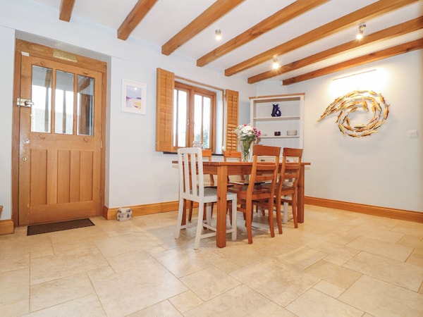 Splatt Barn, Family Friendly, Character Holiday Cottage In Rock - Port Isaac
