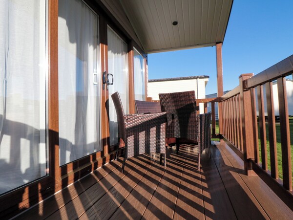 Casa Cayton Beach, Pet Friendly, With A Garden In Scarborough - Scarborough