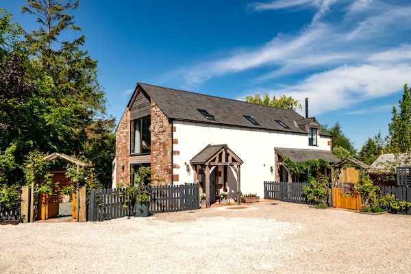 A Cottage That Sleeps 2 Guests  In 1 Bedroom - Carlisle