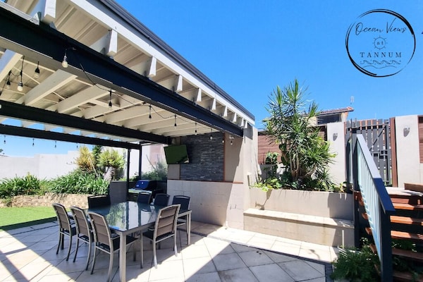 Relaxing Family Beach House With Pool! Soak Up The Ocean Views And Breezes. - Tannum Sands