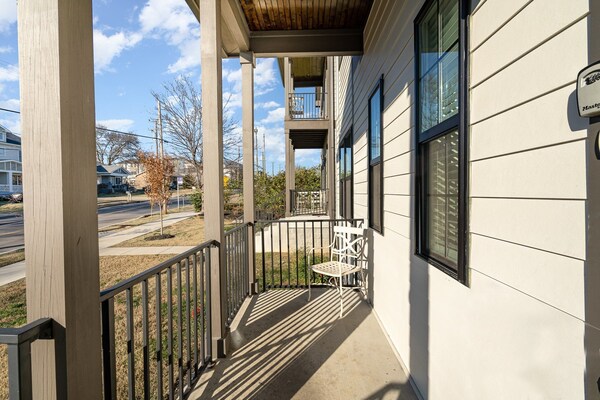 Sunspire-private Deck-in East Nashville - Nashville, TN