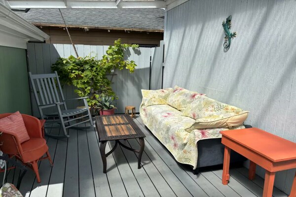 The Carriage House - Arcata, CA