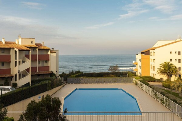 Appartement In Agde Vlakbij Zandstrand - Agde