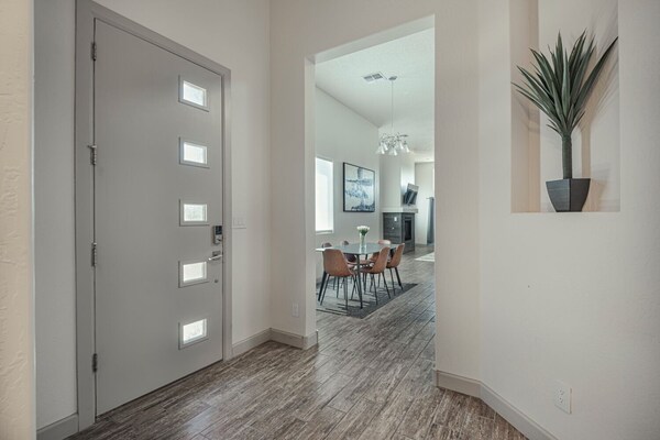 Modern Home W/4br Next To Netflix, Airport, Casino - Albuquerque, NM