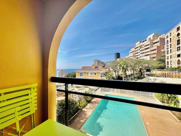 Come And Relax In This Magnificent And Elegant Studio Located Near The Monegasque Border - Mónaco