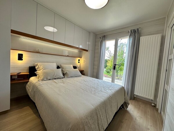 Chambre D'hôtes, Lieu Calme Et Reposant Avec Piscine Et Jardin - Margaux