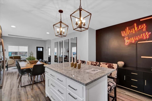 Central Bardstown Home Near Distilleries & Dining - Bardstown, KY