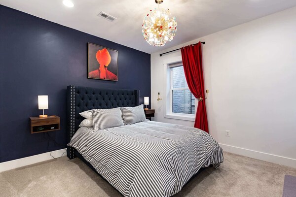 Modern 2br Retreat | Close To Dc & Airport - Marymount University, Arlington