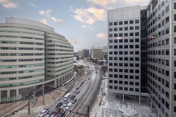 Modern Apt Downtown S - Stamford, CT