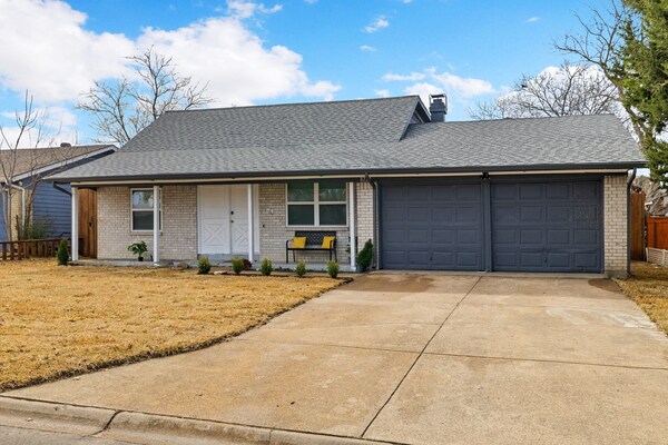 Frisco 4-bedrooms Getaway Hometel With Spa And Outdoor Kitchen - Frisco, TX
