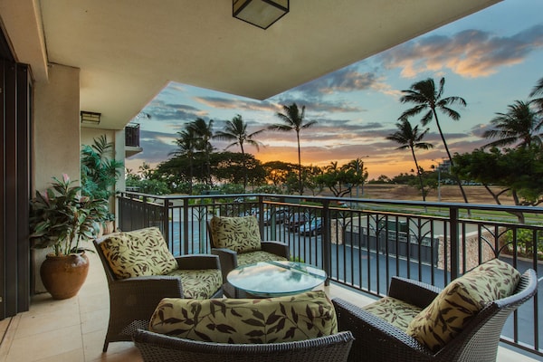 Hale Kahakai | Ko Olina | Beach Villa W\/ Pool! - Kapolei, HI