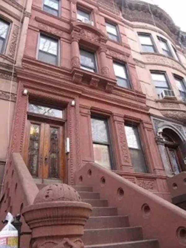 Charming Harlem Brownstone - Bronx, NY