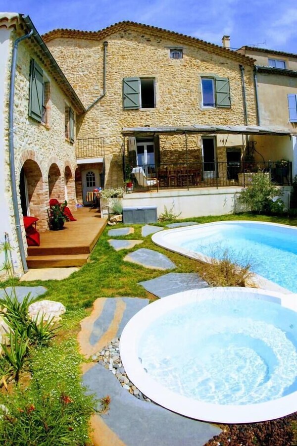 Charming House With Swimming Pool, Jacuzzi And +! - Alès