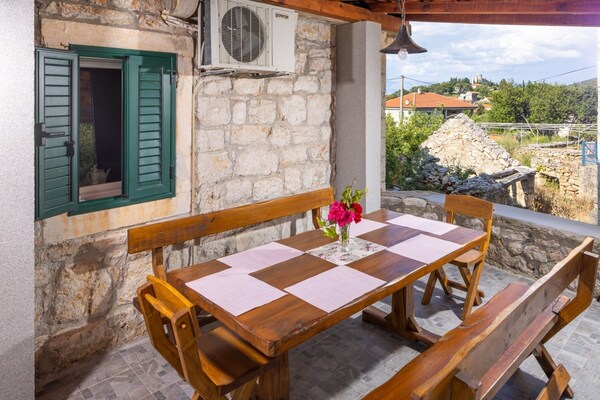 Maison Pour La Famille Avec La Piscine Zastrazisce, Hvar (K-23743) - Hvar