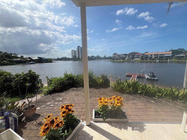 The Master Suite - Broadbeach