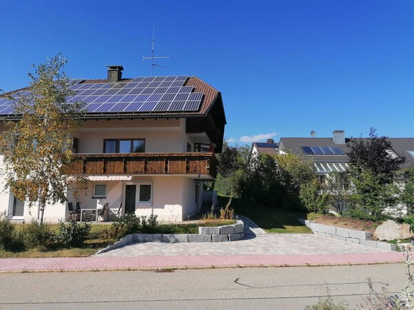 Ferienwohnung 'Luisa' Mit 4*, Garten, Balkon Und Wi-fi - Grafenhausen