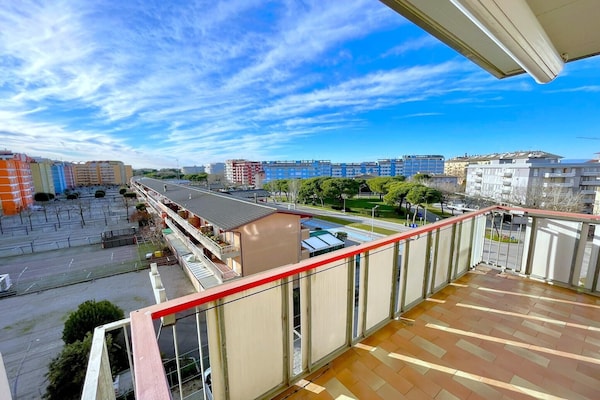 Comodidad En El úLtimo Piso Junto A La Costa - Caorle