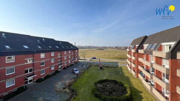 North Sea Vacation With A Sunny Balcony - Borkum
