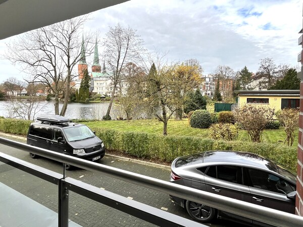 Welcome To The Domblick Vacation Apartment. - Lübeck