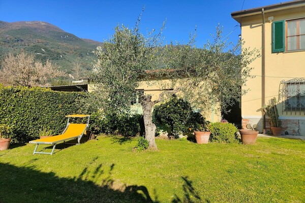 Holiday Home In Camaiore Near Sandy Beaches - Camaiore