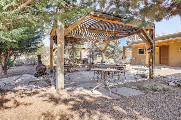 Artsy Studio W/ Patio: 25 Mi To Santa Fe - Española, NM