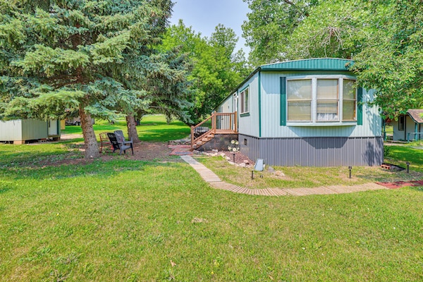 2 Mi To Sturgis Motorcycle Rally: Peaceful Home - Sturgis, SD