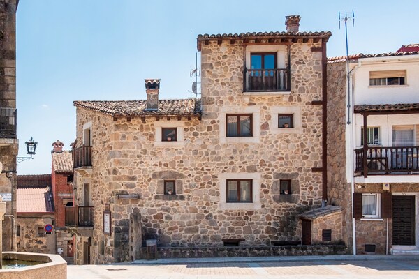 Casa Di Campagna 'Cuesta Del Reloj' Con Vista Sulle Montagne, Wi-fi E Aria Condizionata - Piedralaves