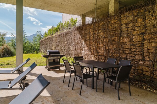 Villa 'Casa Do Golf' With Mountain View, Private Pool And Wi-fi - Ponte de Lima