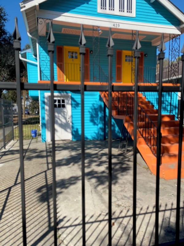 "The Francis" - A Mid City Paradise - Only 5 Min To The Super Dome! 3 Bedrooms! - Louisiana