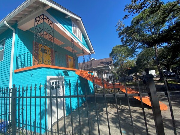 The Norman: A Mid City Paradise 5 Min From The Super Dome! 3 Bedrooms! Cute!! - New Orleans, LA