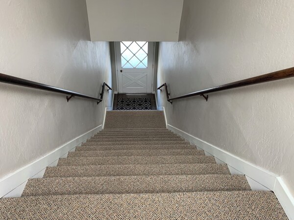 Charming 2-bedroom Apartment In Splendid Mill Valley With Wifi - Marin County, CA