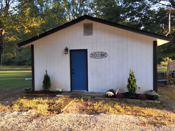 Charming Cottage In Royal With Wifi And Ac - Perfect Getaway - Lake Ouachita State Park, Mountain Pine