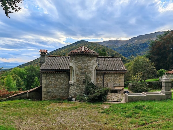 Charming Cottage W\/ Incredible Views, Garden & Firepit. 30 Minutes From Geneva! - Gex