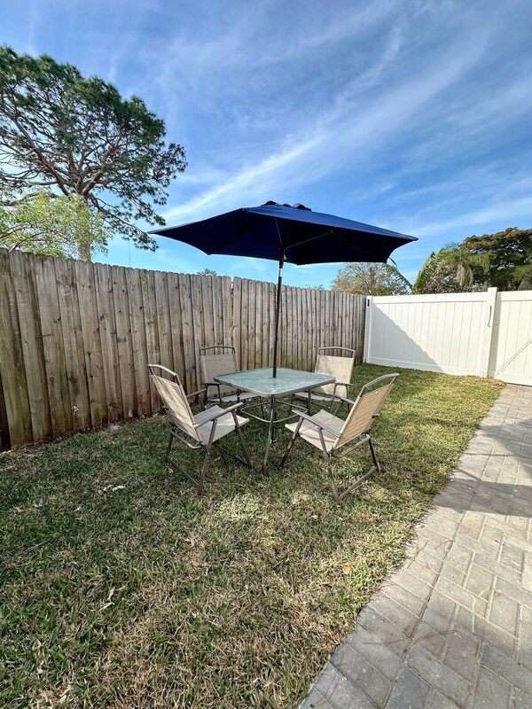 Serene Sarasota Luxe Retreat - Lakewood Ranch, FL