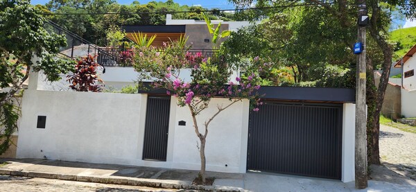 Cozy House In The Center - Passa Quatro